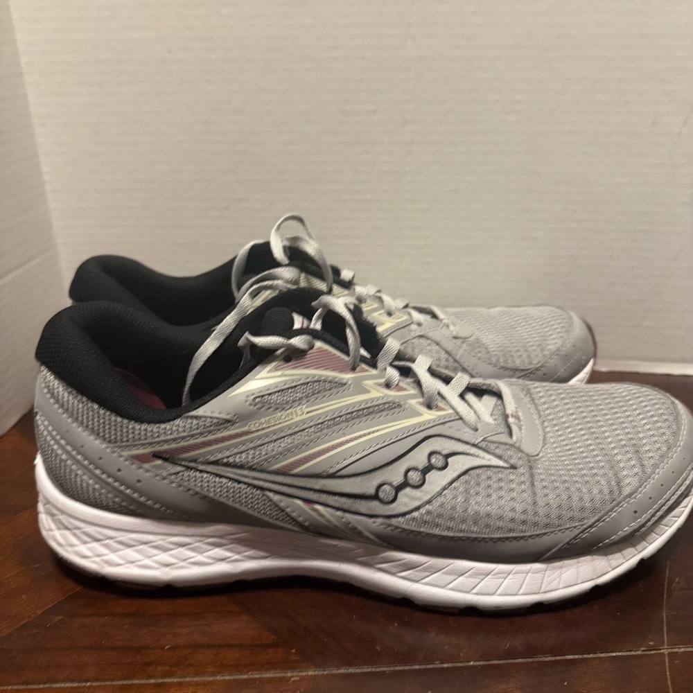Saucony Cohesion 13 Men’s Gray Mesh Versafoam Running… - Gem